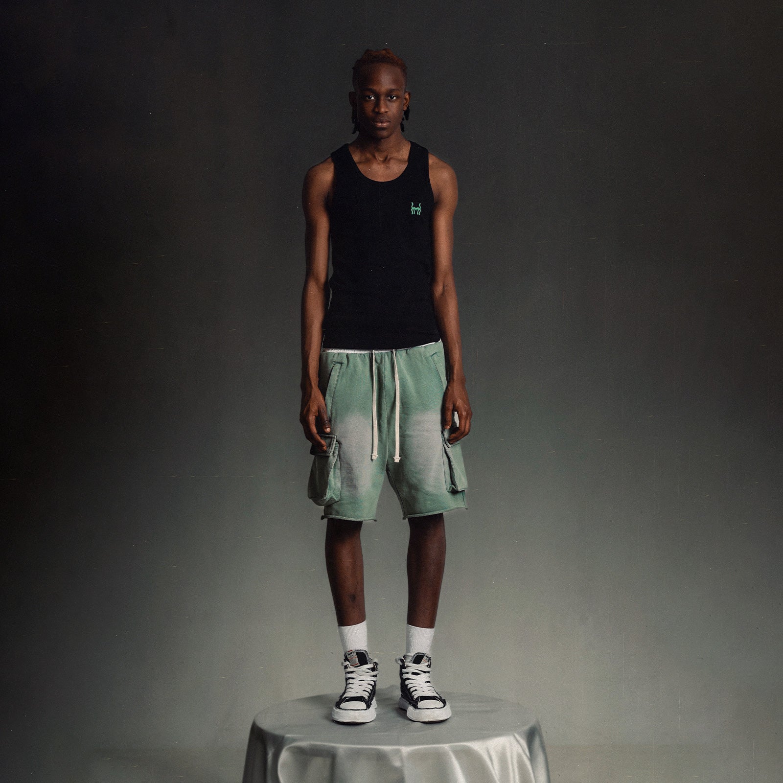 Monogram Logo Tank Top - Black – hayato milan